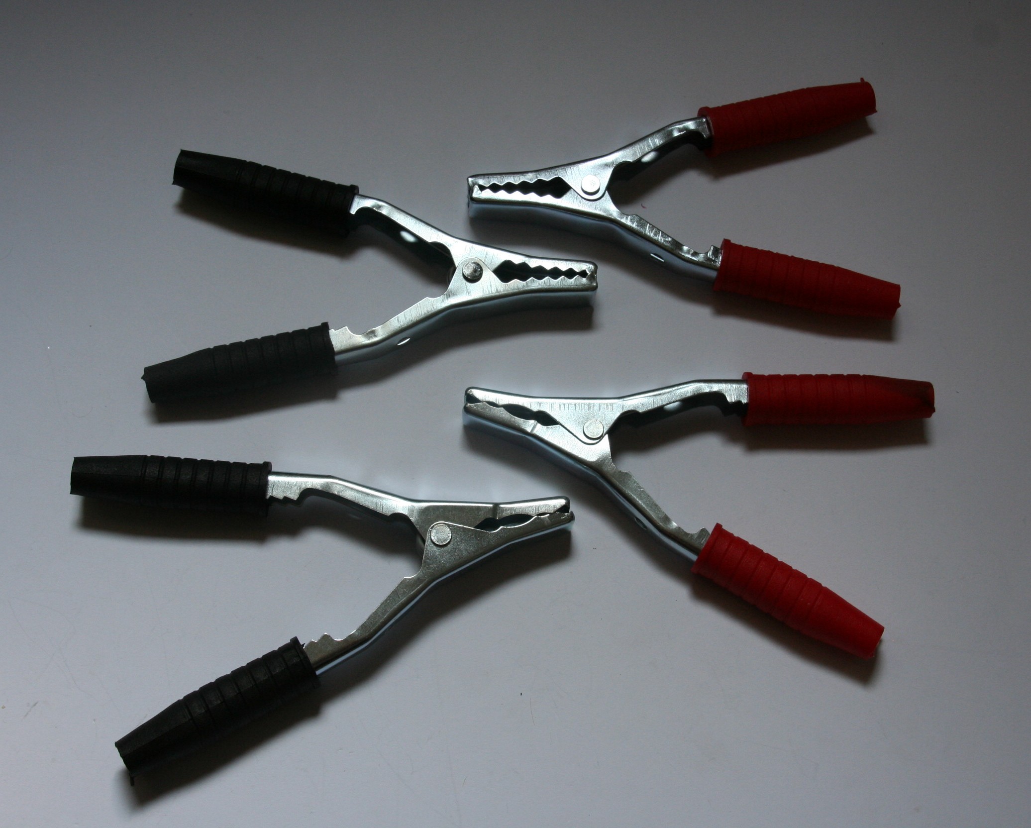 Zacisk szczękowy akumulatora L 150 z blachy 0,8 mm – Softex